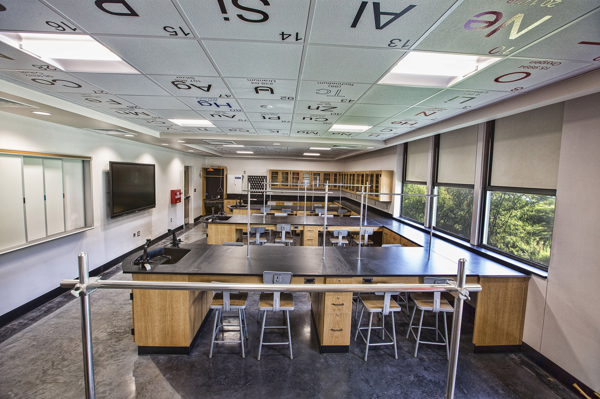 Shawnee High School Science Lab and Office – Baysinger Architects, LLC.